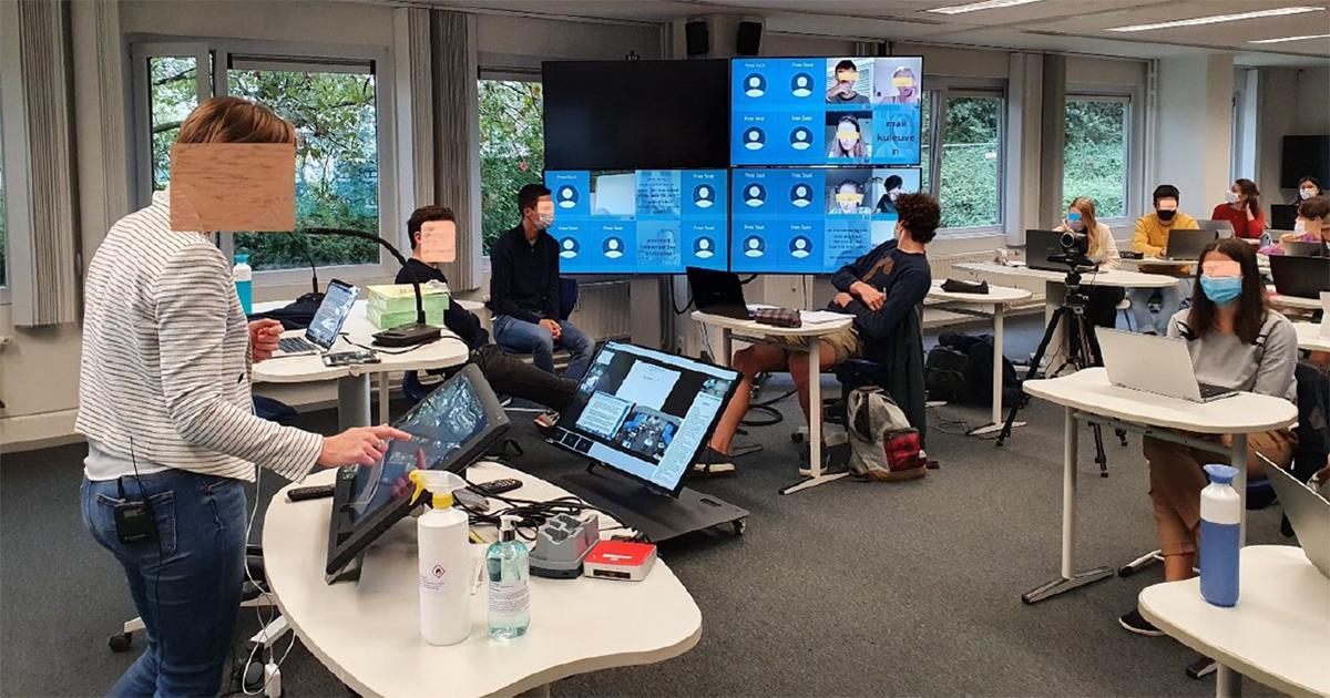 Designing Flexible Hybrid Classrooms: Strategies for Adaptive Learning Environments | EdTech Mate